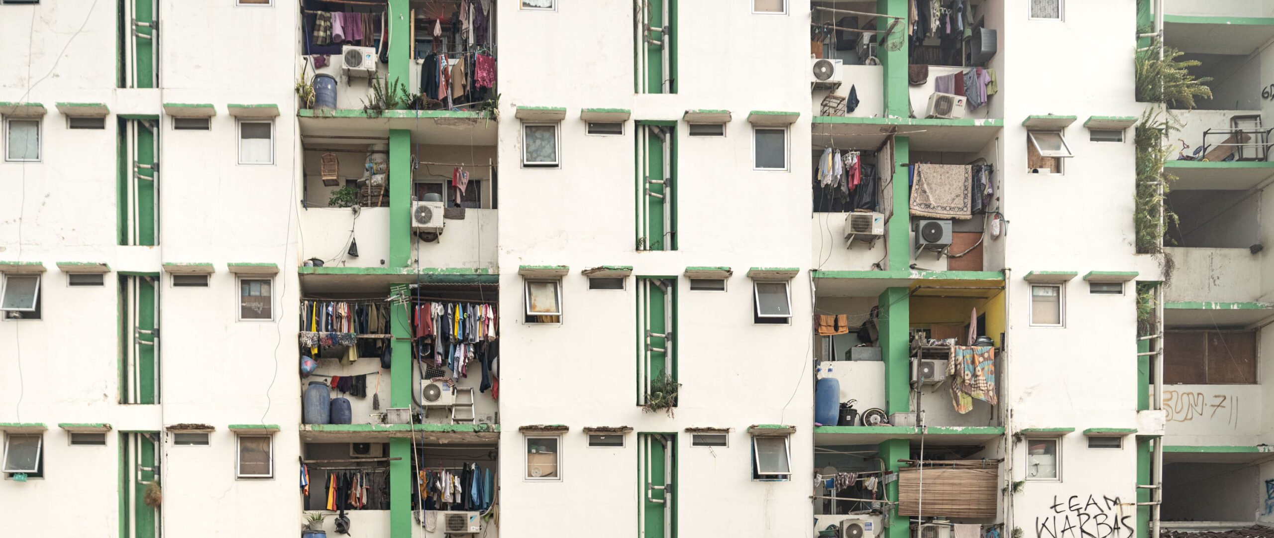 Two Sides of the Equator: Extreme Heat in the Southern Hemisphere